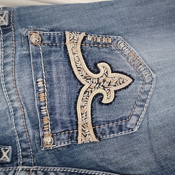 Rock Revival | Jeans | Rock Revival Jeans Angela Capri Pants Denim 26 ...